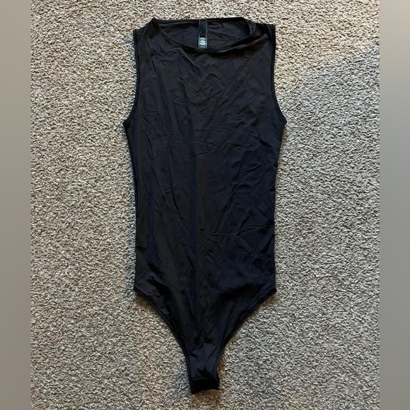 SKIMS | Tops | Skims Small Black Bodysuit | Poshmark
